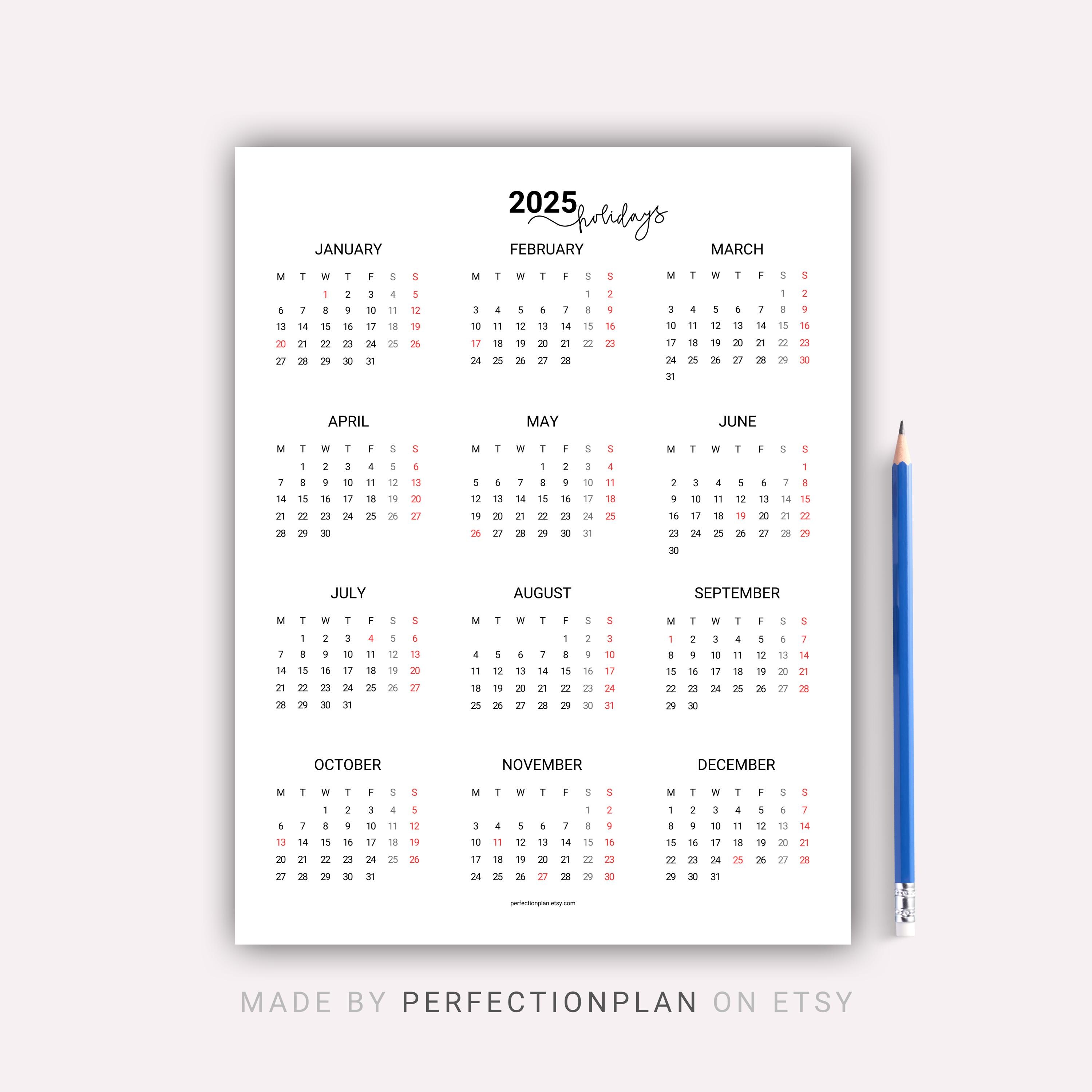 2025-2030 Vertical Yearly Calendar With Holidays | Digital & Printable ...