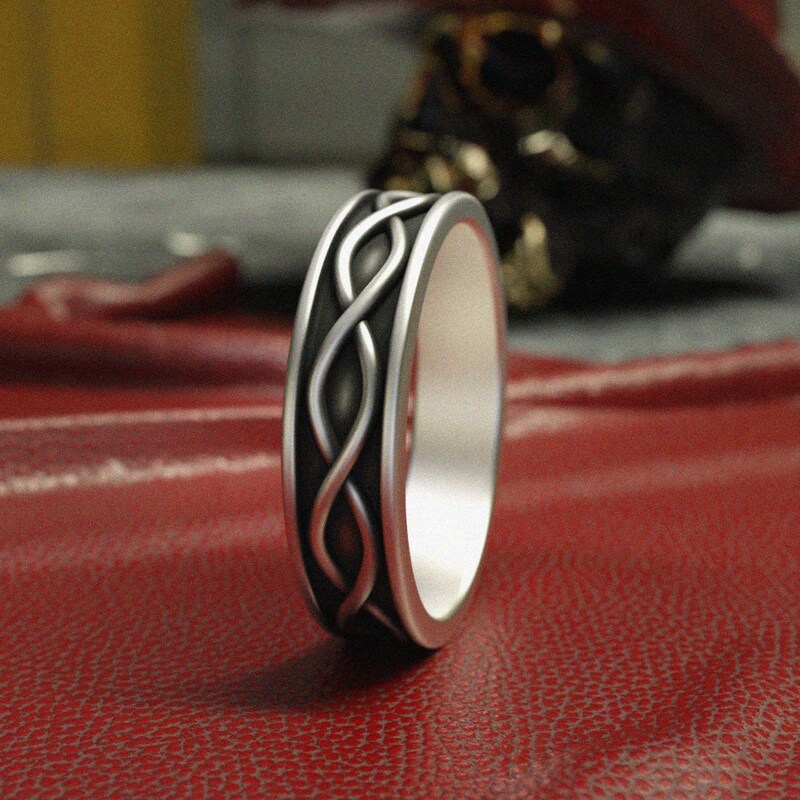 Eternal Love Ring - Etsy