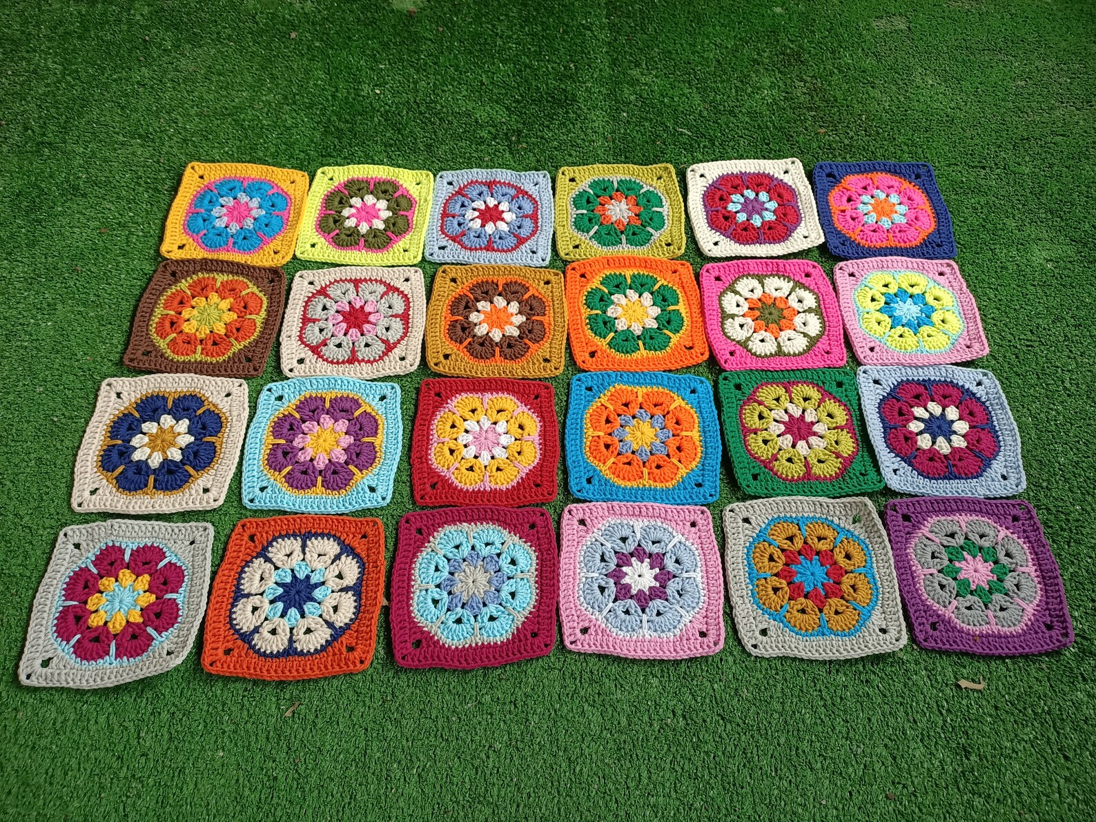 24 African Violet Multicolored Granny Square Set, Crocheted Afgan ...