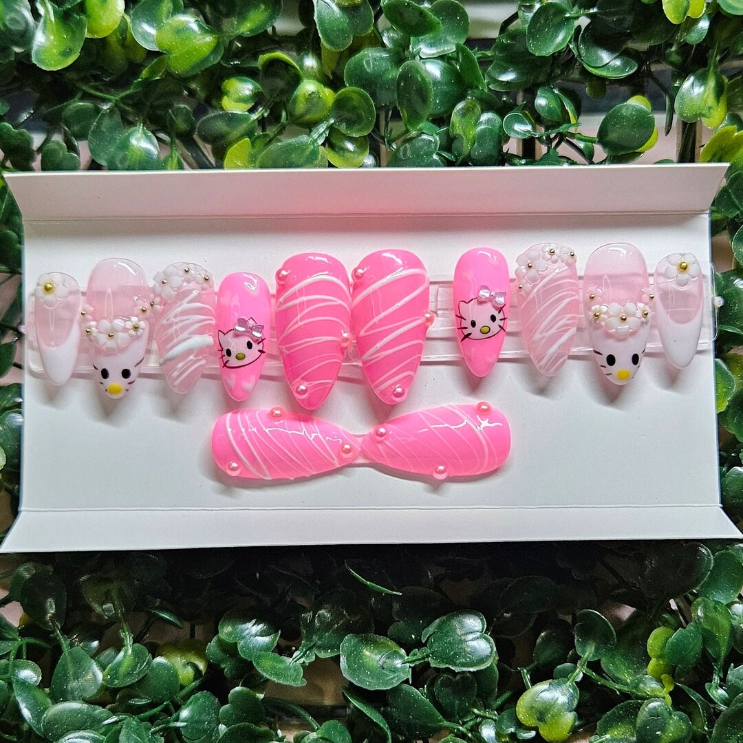 Hello Kitty Press on Nails Set - Etsy