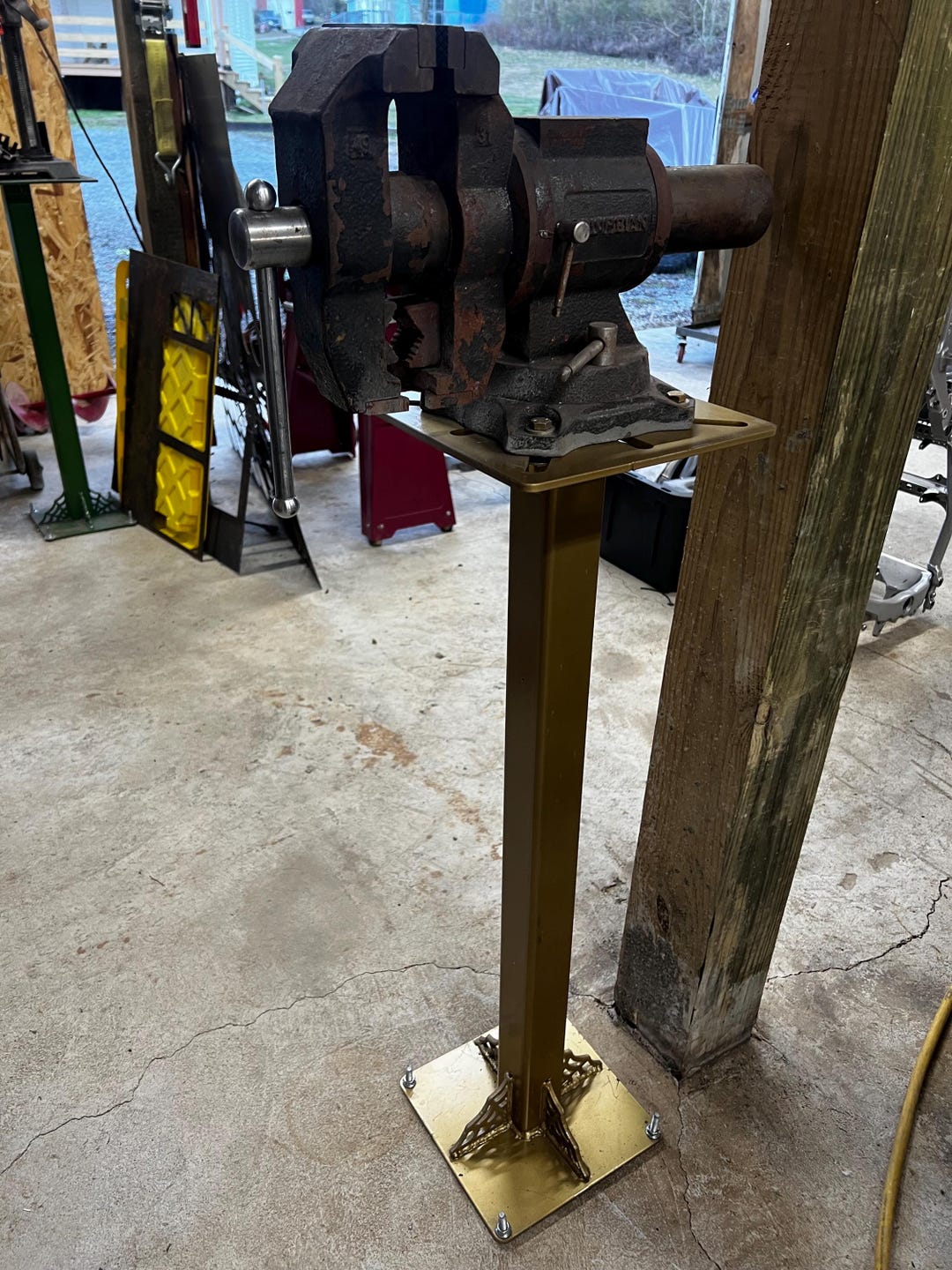 Vice Stand | Grinder Stand | Metal Pedestal - Etsy