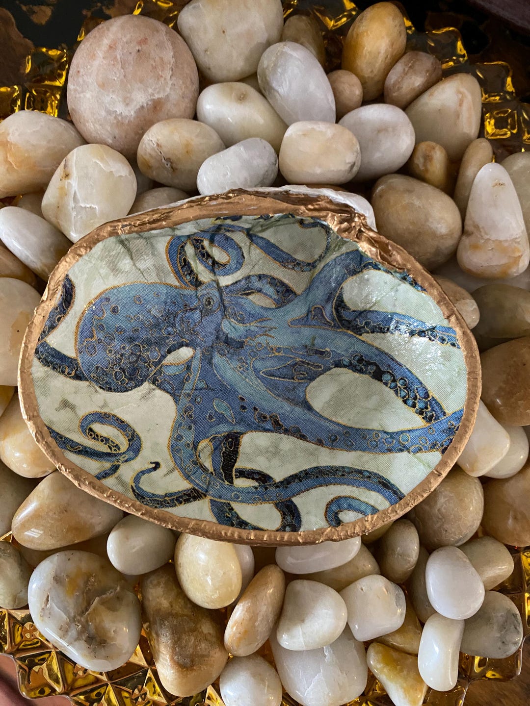 Big Blue Octopus on Clam Shell, Trinket Dish, Jewelry Dish, Beach Decor ...