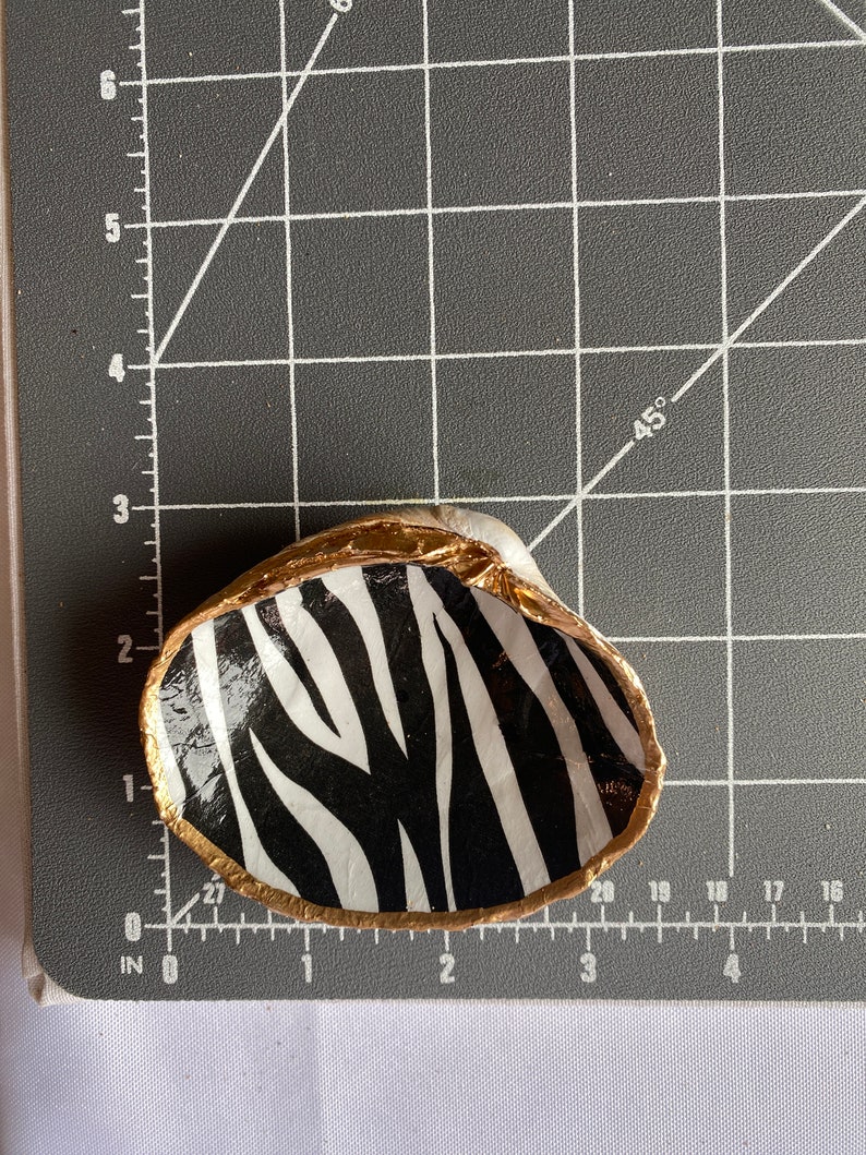 Zebra Print on Clam Shell, Trinket Dish, Jewelry Dish, Beach Decor - Etsy
