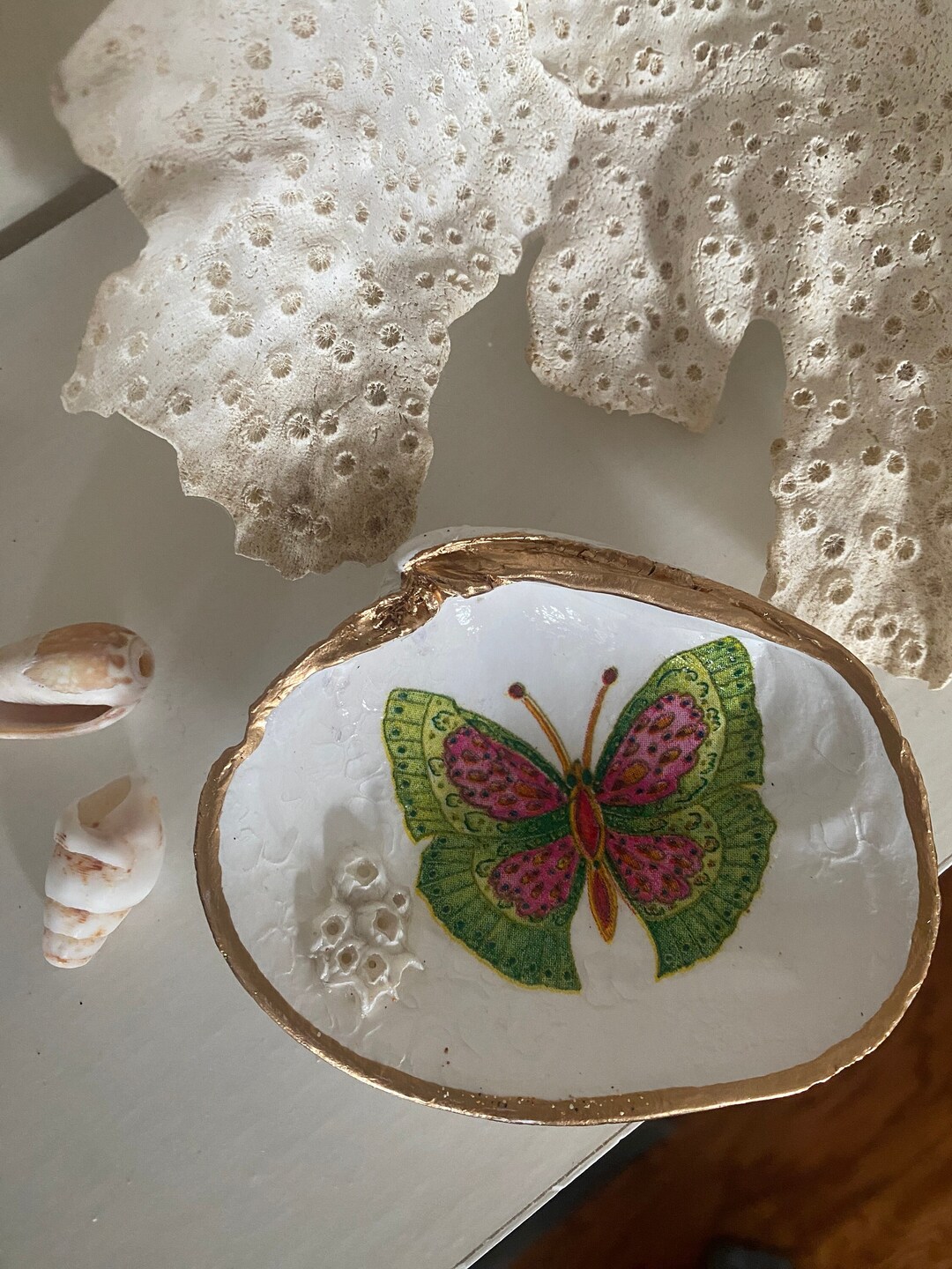 Green & Pink Butterfly on Clam Shell, Trinket Dish, Jewelry Dish, Beach ...
