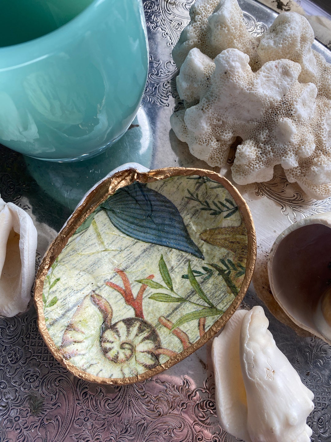 Sealife on Clam Shell, Trinket Dish, Jewelry Dish, Beach Decor - Etsy