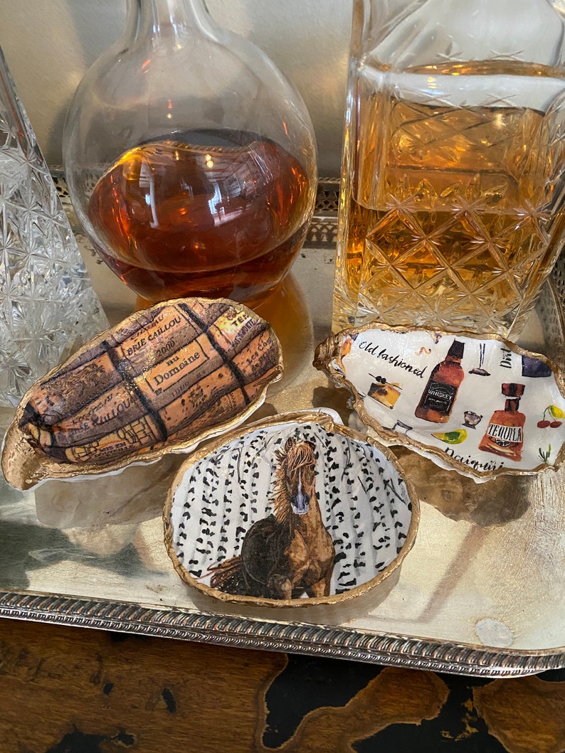 Old Fashioned, Whiskey, Tequila, Cocktails, Bar Drinks on Oyster Shell ...