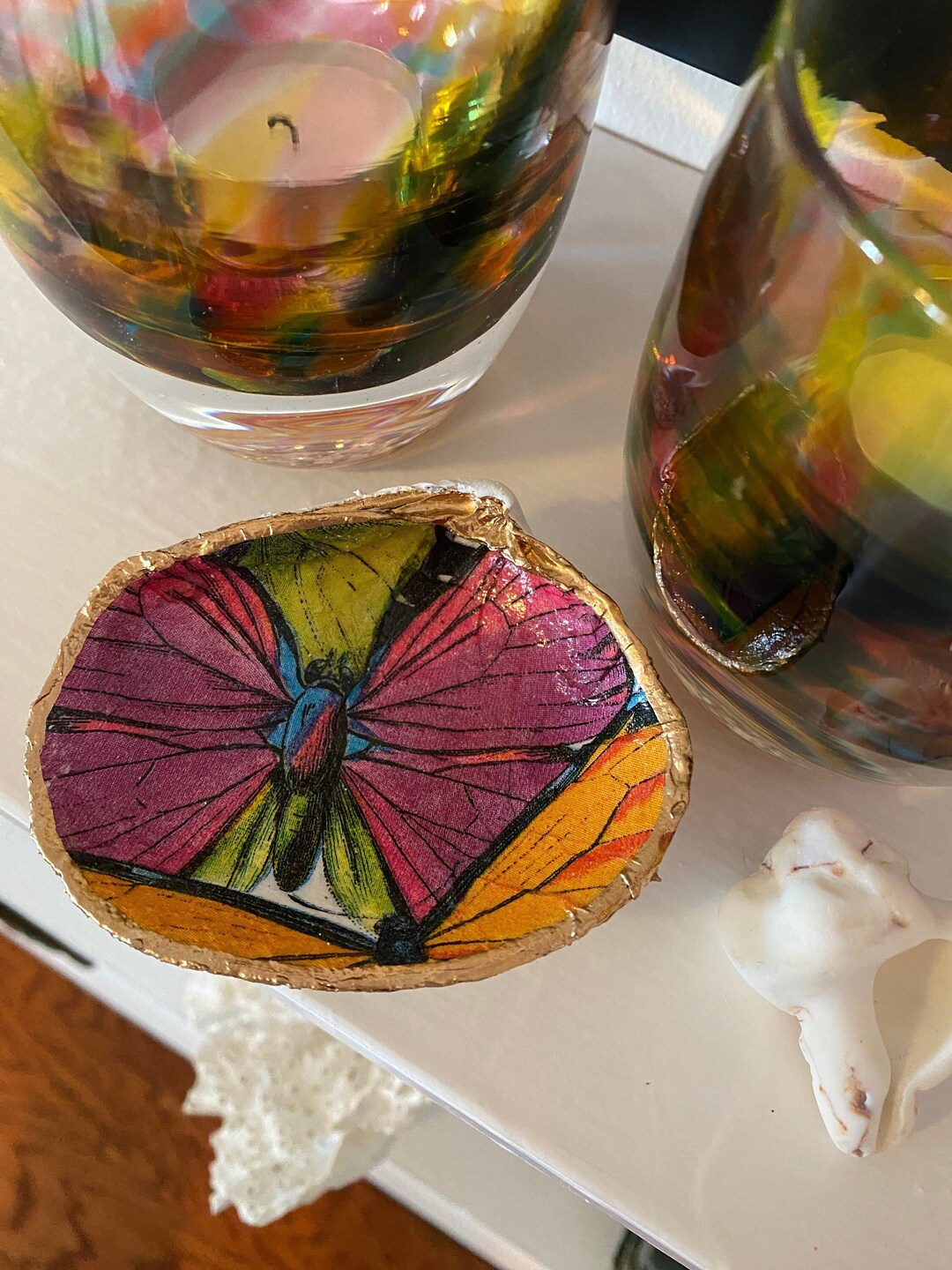 Butterflies on Clam Shell, Trinket Dish, Jewelry Dish, Beach Decor - Etsy
