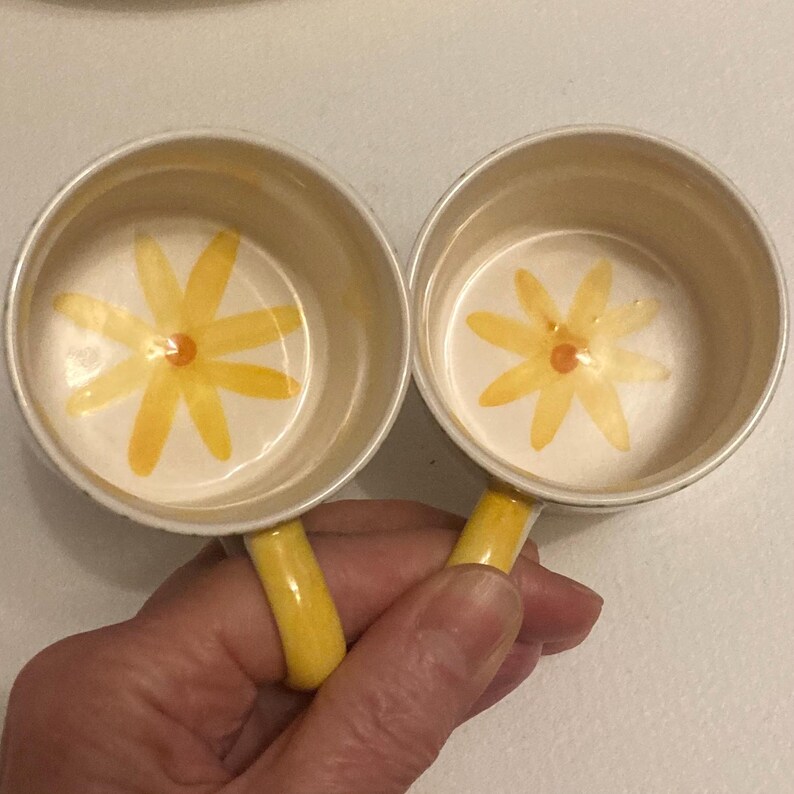 Whittard of Chelsea Daisy Check Pattern Pottery. 27 Centimetre Long ...