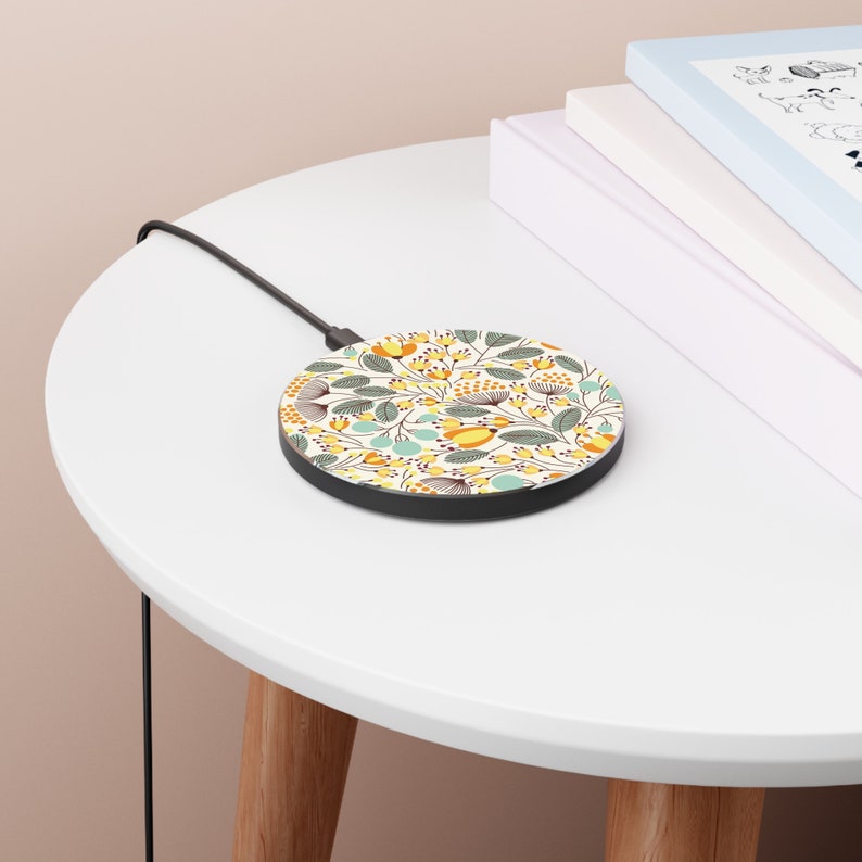 Cool iPhone and Android Wireless Charger for iPhone 14, 13, 12, 11, XR ...