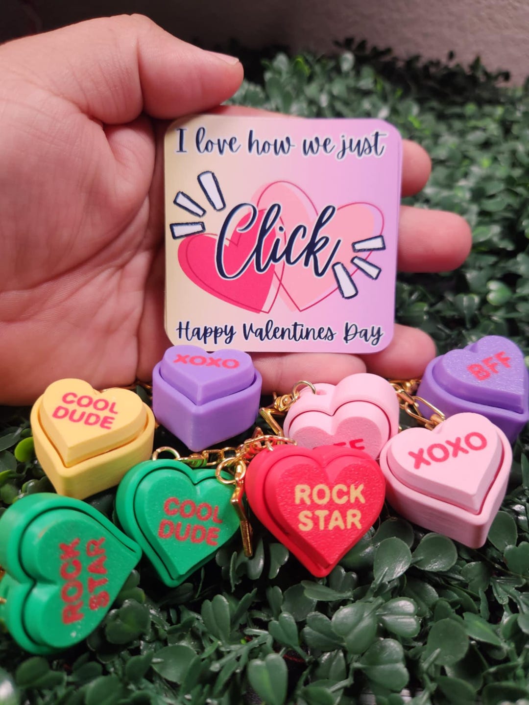 Heart Clicker Keychain: Valentine's Fidget With Gold Star Keyring - Etsy