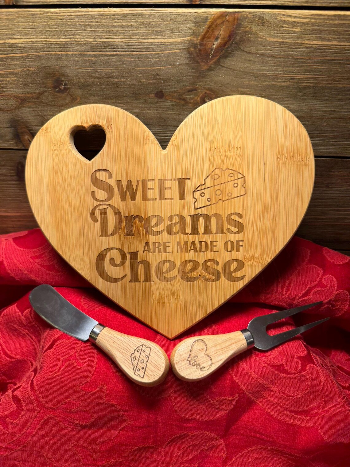 Heart-shaped Cheese Board Set | Sweet Dreams Are Made of Cheese ...