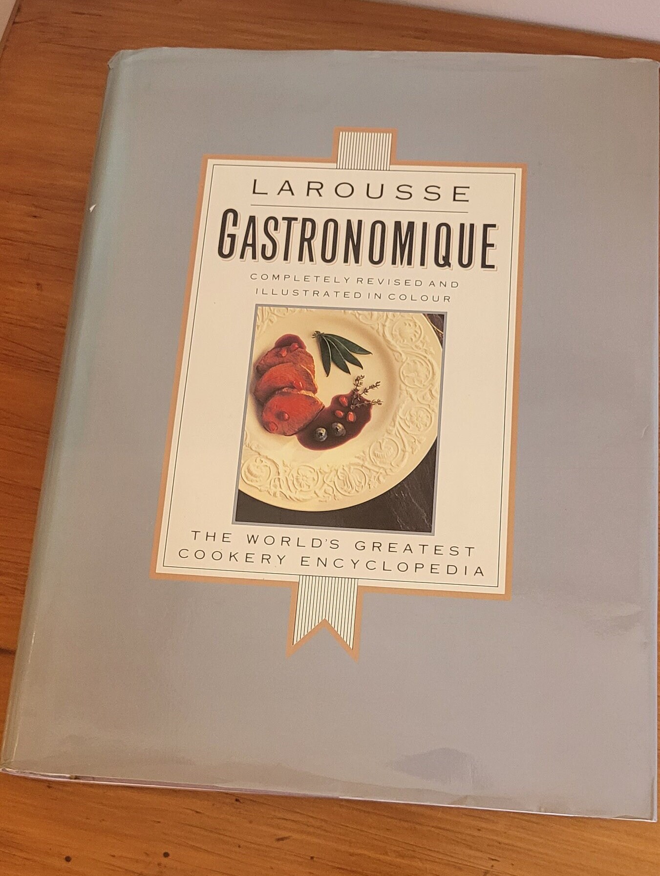 Larousse Gastronomique the World's Greatest Cookery Encyclopedia Fifth ...
