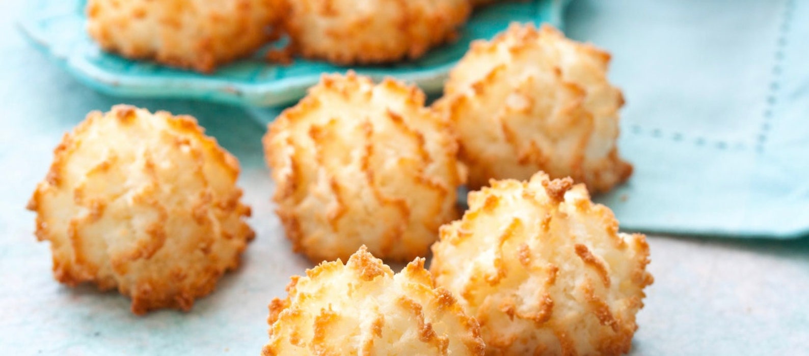 Coconut Macaroons: Soft, Chewy Coconut Cookies (1 Lb) - Etsy