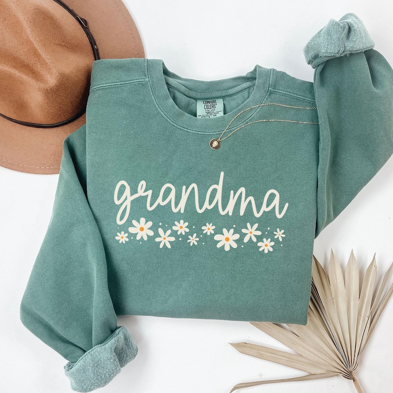 Daisy Grandma Sweater - Etsy