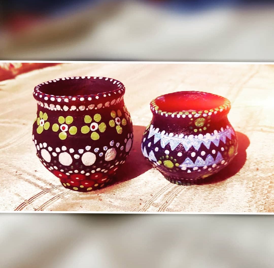 Dot Acrylic Painting on Pots - Etsy