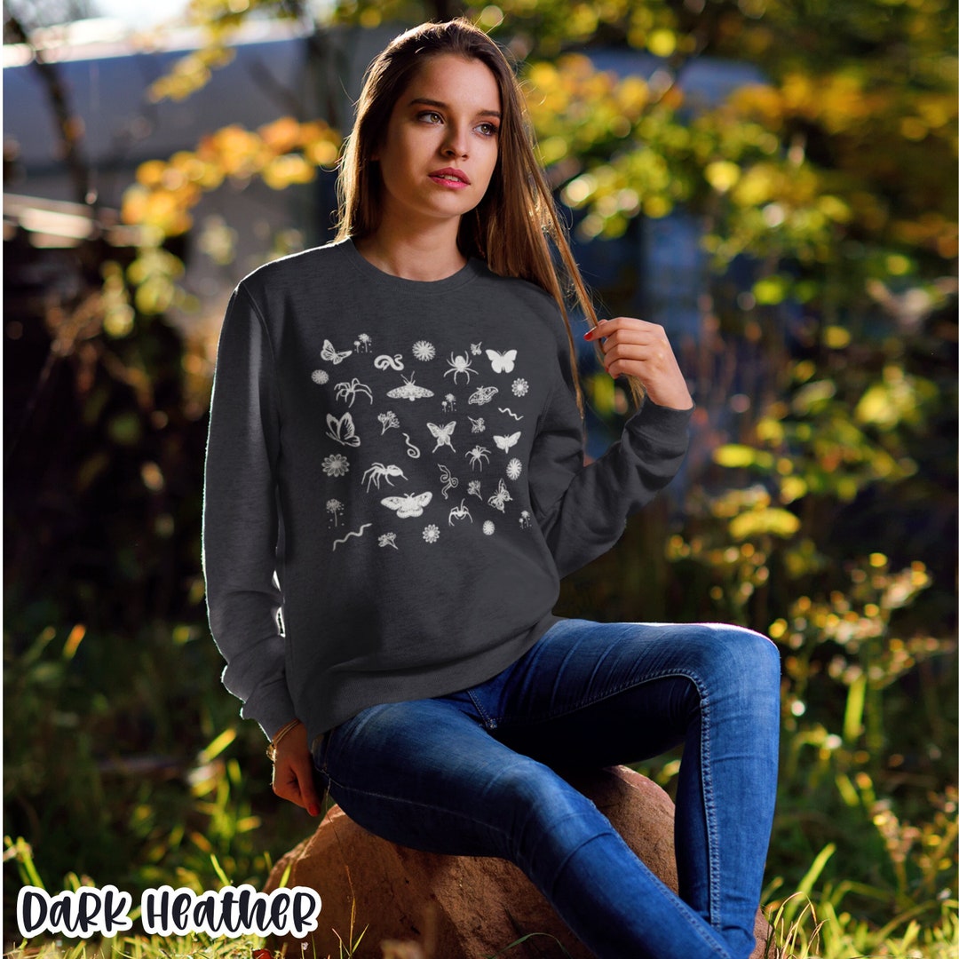 Whimsigoth Goblincore Clothing Goblincore Shirt Butterfly Sweatshirt ...