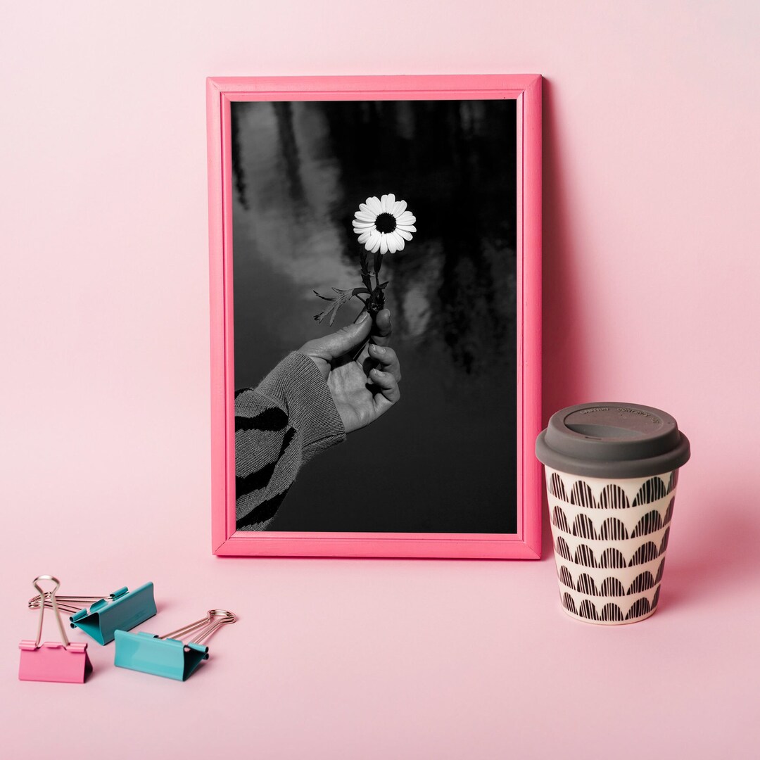 Monochrome Daisy Print: Modern Black and White Flower Poster (digital ...