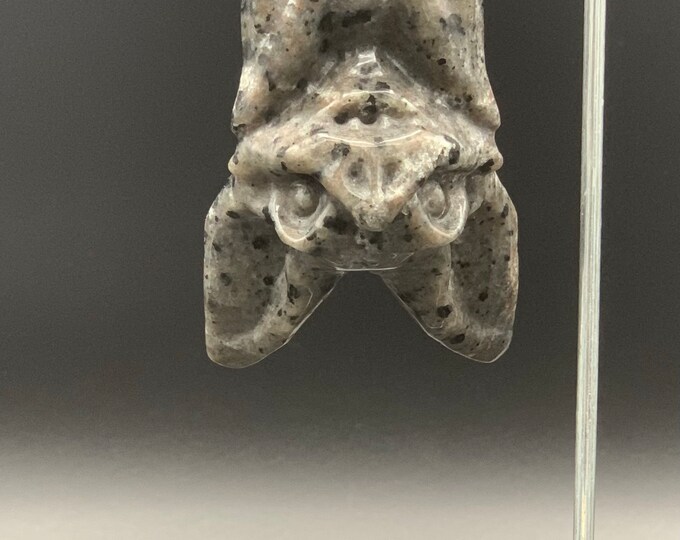 Hanging Bat Yooperlite UV Reactive Hand Carved Includes Metal Stand - Etsy