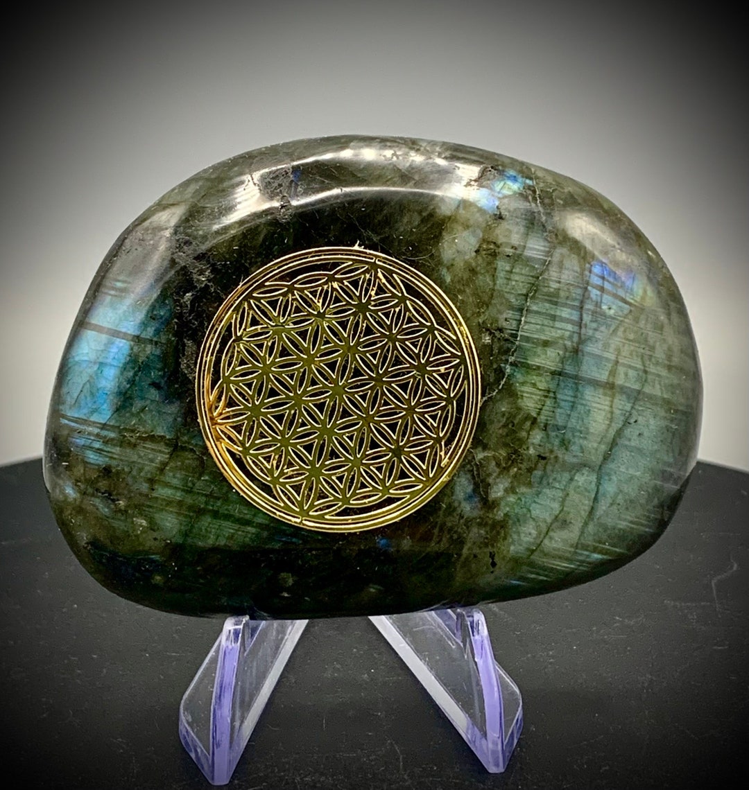 Large Labradorite Palm - Energy Generator - Blue, Green and Yellow ...