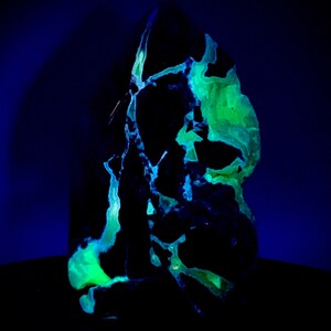 Volcano Agate Freeform With Incredible and Rare Blue Boytroidal Druzy ...