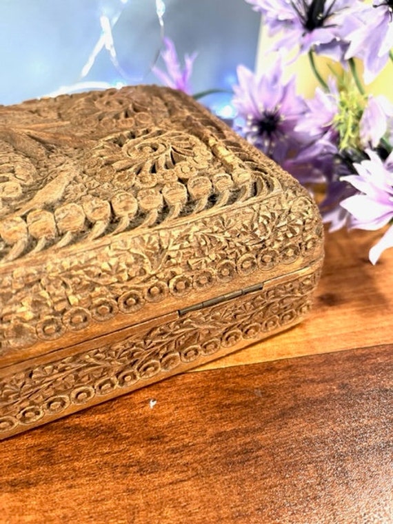 Antique Indian Carved Box with Intricate Floral Decor… - Gem