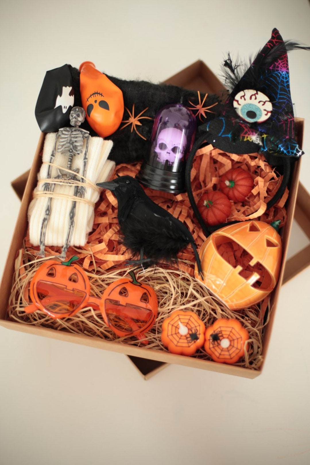Halloween Concept Gift Box, Gift Box, Halloween Gift, Halloween Treat ...