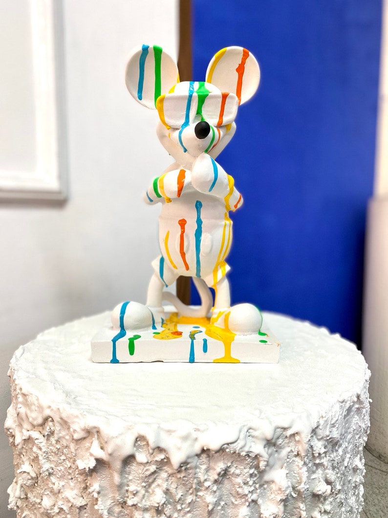 Pop Art Mouse Statue, Colourful Statue, Bust, White Pop Art Statue ...