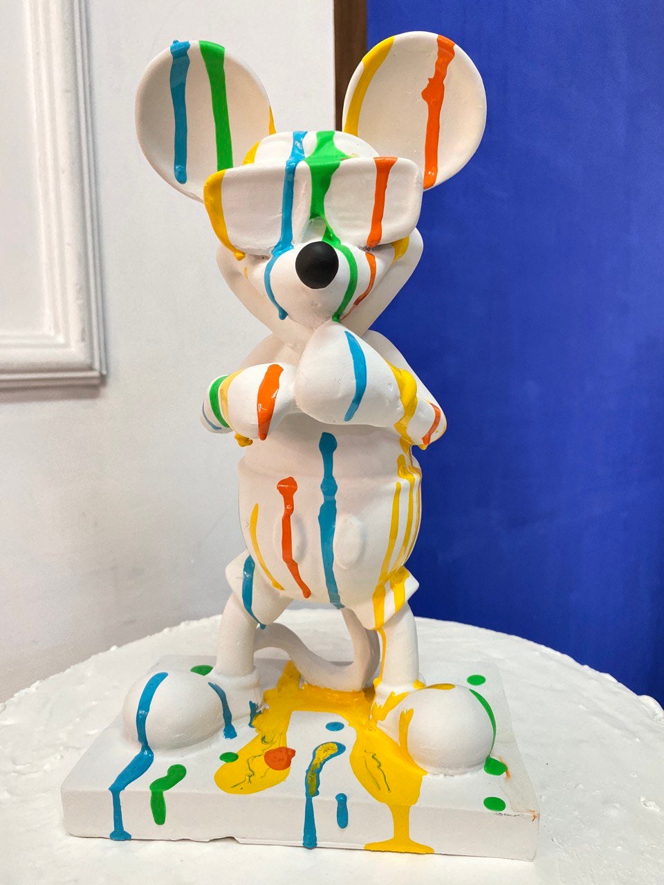 Pop Art Mouse Statue, Colourful Statue, Bust, White Pop Art Statue ...