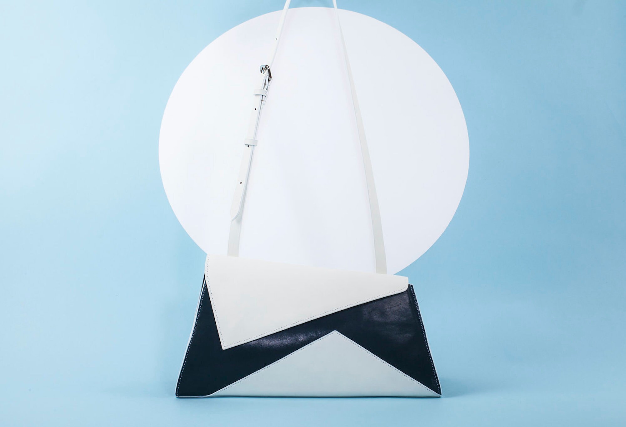 NAOSHIMA Asymmetrical Triangle Bag - Etsy