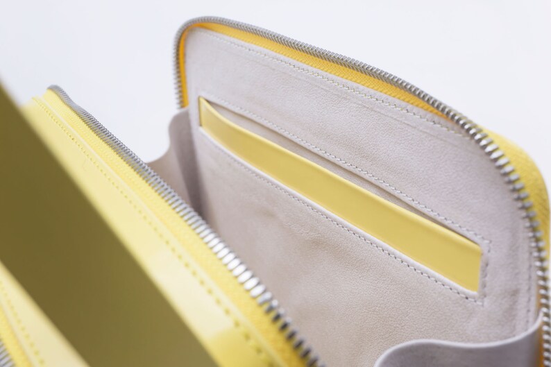 TSUKI Cuboid Bag_light Yellow - Etsy