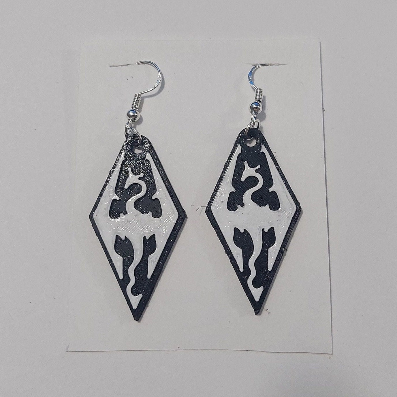Elder Scrolls 5: Skyrim Seal of Akatosh Earrings - Etsy