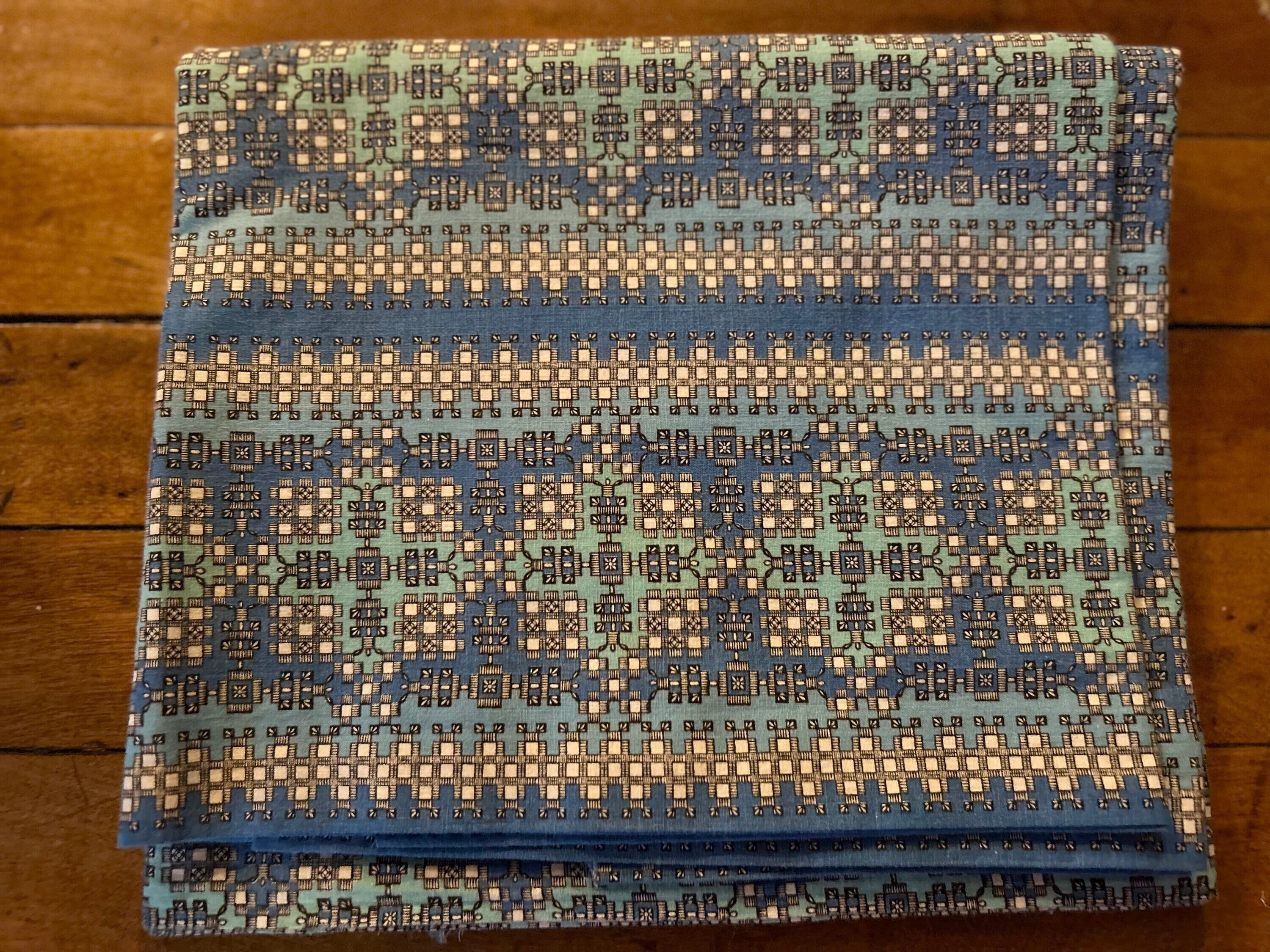 Vintage Blue Geometric Print Cotton Fabric 2-1/2 Yards! Estate - Etsy
