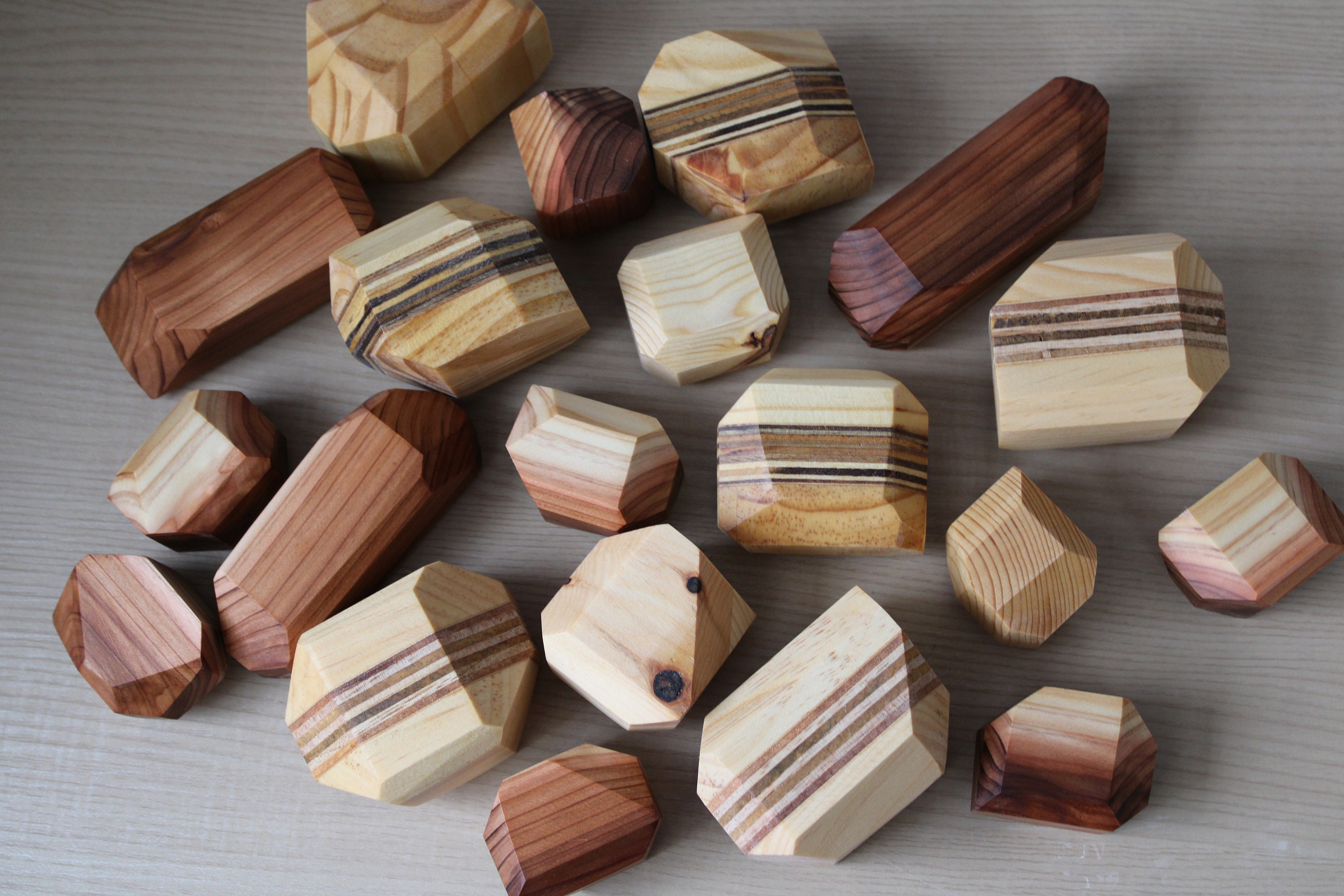 Wooden Stacking Rocks Handmade Balance Stones Family Relaxation Game ...