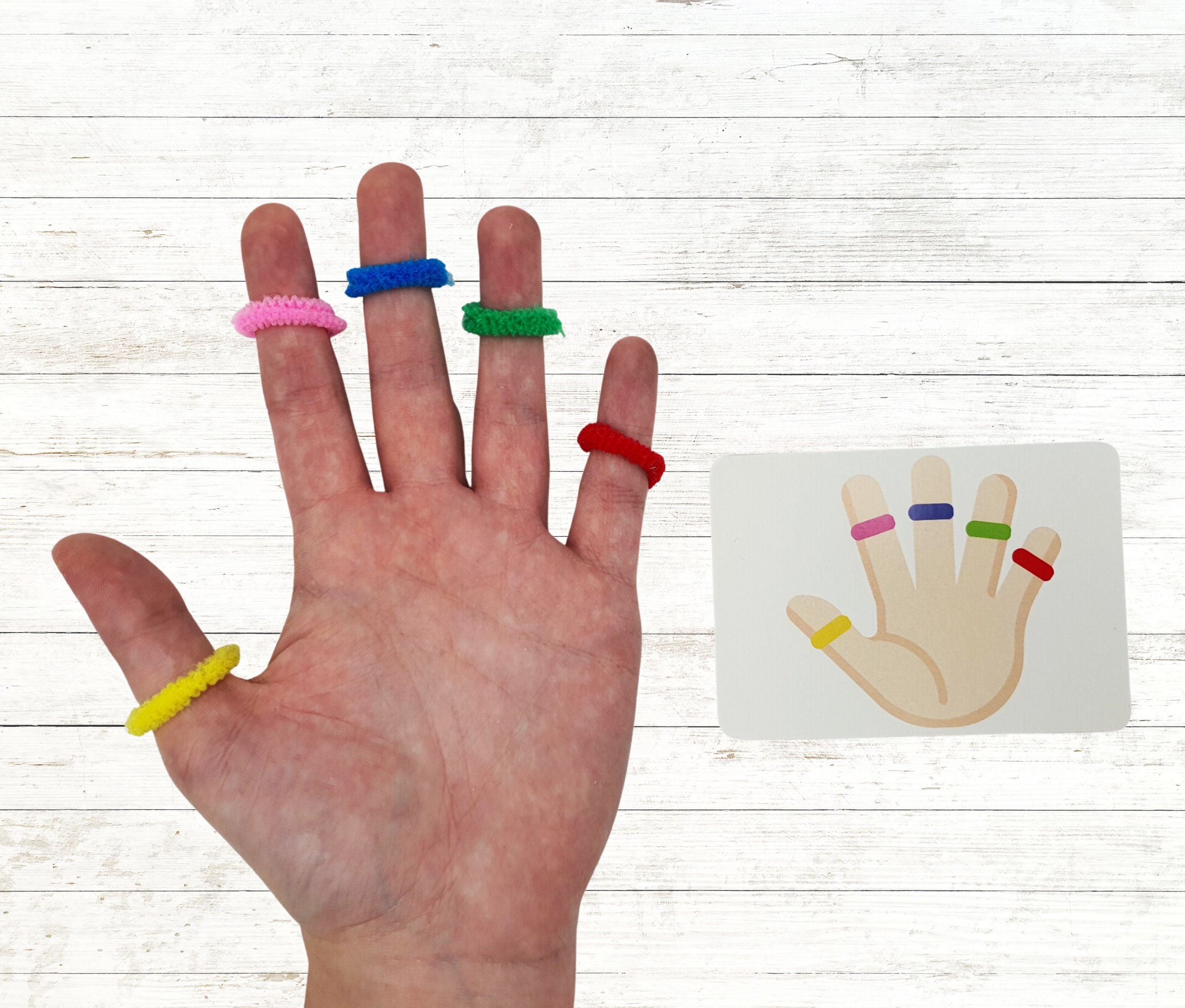 Follow the Pattern With Hair Ties - Finger Activity | Fine Motor Skills ...