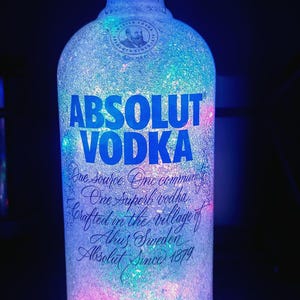 Absolut Vodka Light up Bottle Lamp NO BATTERIES REQUIIRED - Etsy