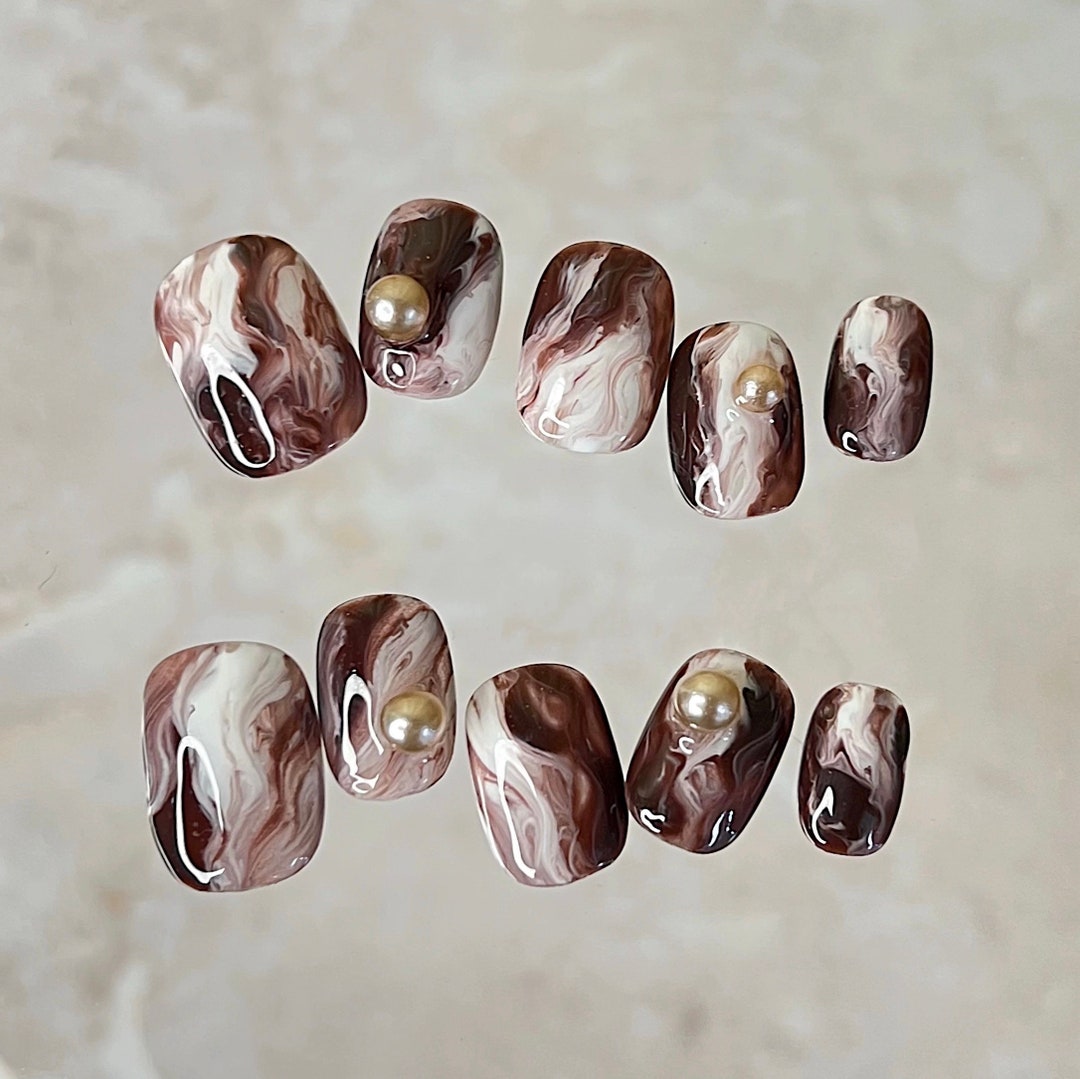 Marble Pearl Graffiti Nails/y2k Nails / Hand Made Press on - Etsy