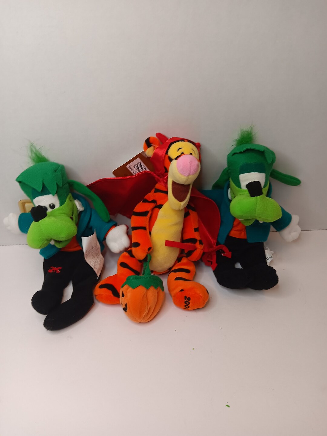 Disney Store Vintage 90s Halloween Tigger and Goofy Character - Etsy