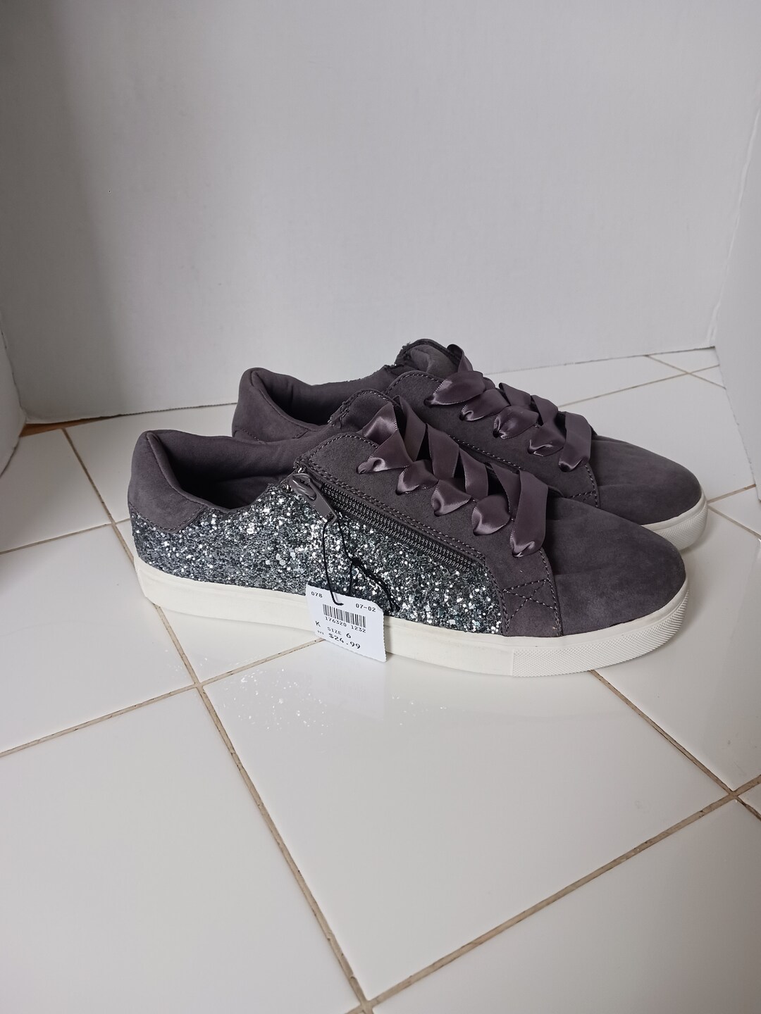 New With Tags. Women's Brash Sparkle Flat Ribbon Lace/zip - Etsy