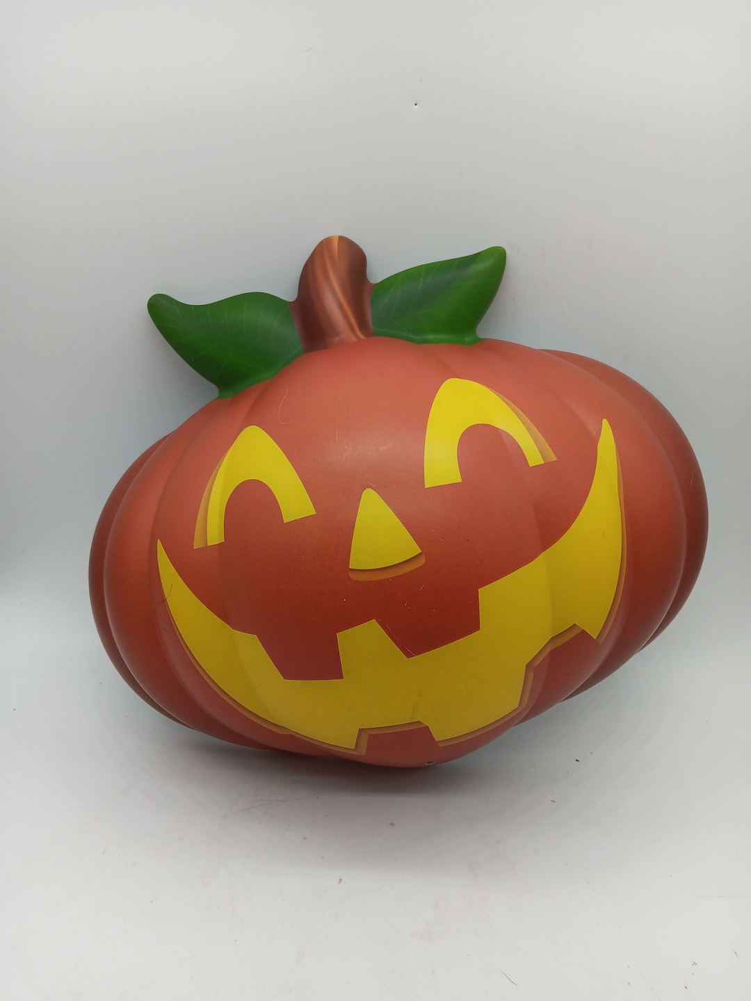 Hallmark Exclusive Motion Activated Light up Talking Pumpkin Door ...