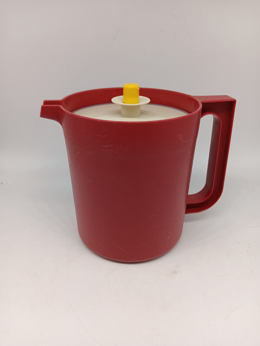 Vintage 70s Tupperware Pitcher Cranberry Red Push Button 1.5 Qt Juice ...