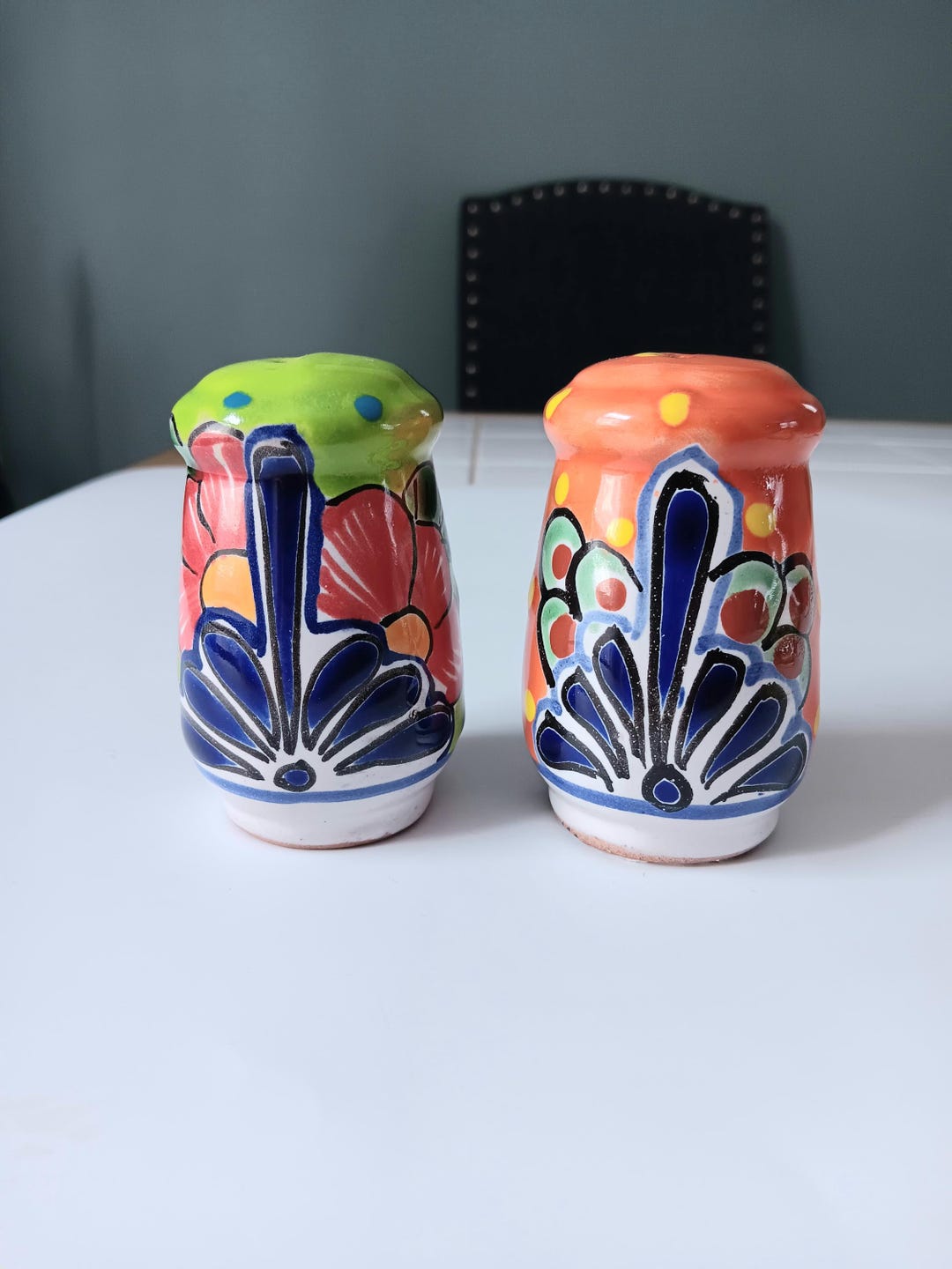 Vintage Handcrafted Mexican Pottery Hand Painted Salt & Pepper Shaker ...