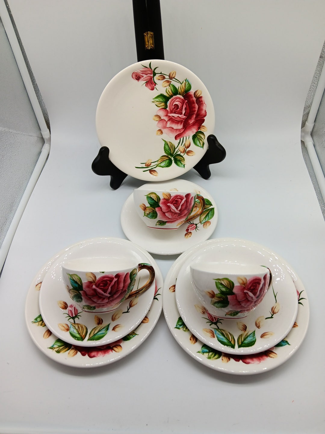 Vintage LEFTON Red Americana Floral Rose Hand-painted Plate & Tea Cup ...