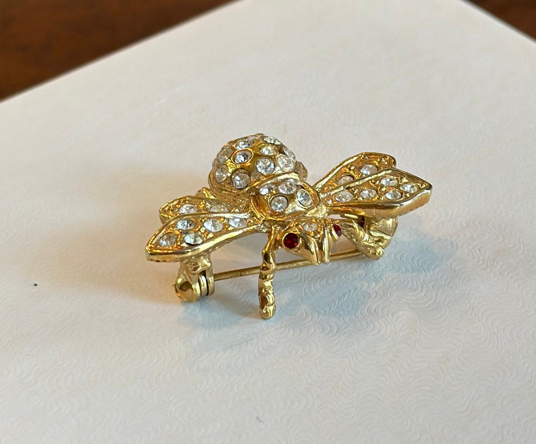 Roman Gold Bee Wasp Pin - Etsy