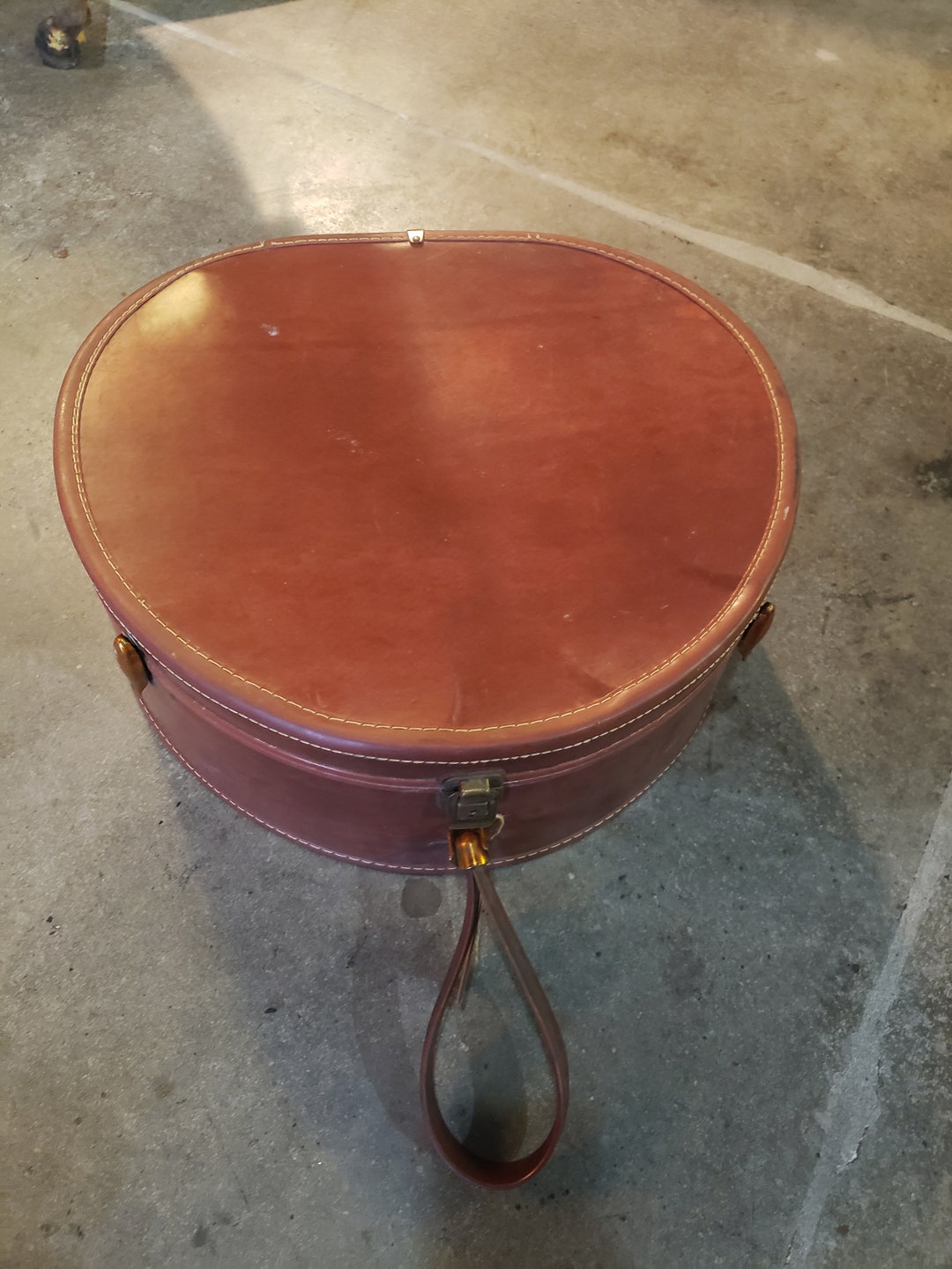Vintage Samsonite Round Suitcase / Style 4920 - Etsy