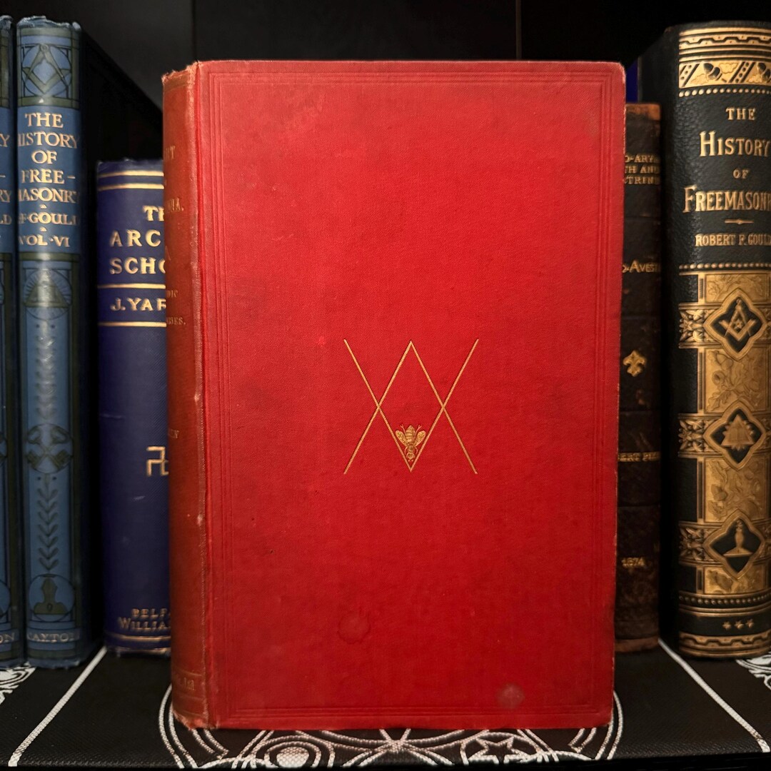 ANCIENT BRITISH DRUIDISM Occult Phallicism Mithras Ancient Druid Temple ...