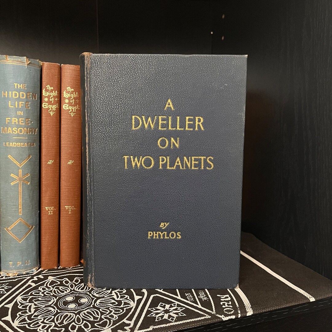 A Dweller on Two Planets, by Phylos - Rare Occult Books, Anthroposophy ...