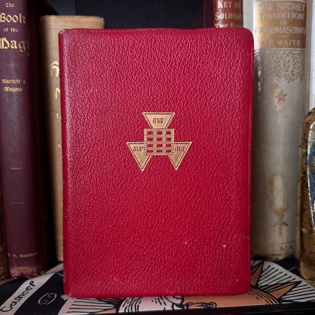 Red Masonic Knights Templar Bible Esoteric Occult Illuminati ...