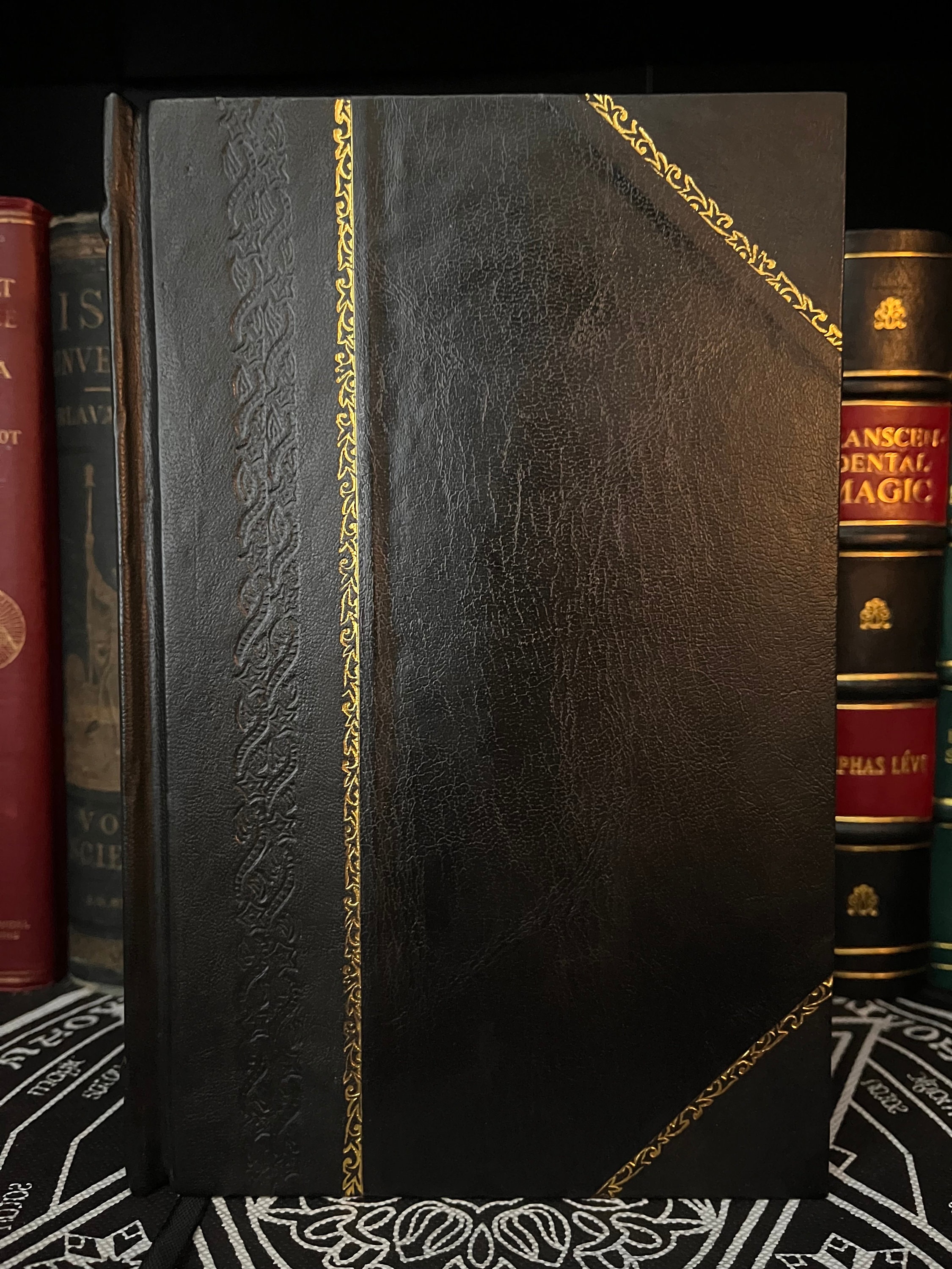 The Grand Grimoire, Red Dragon Occult Facsimile, Black Magic, Enochian ...