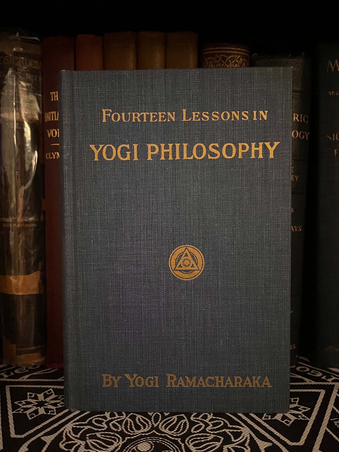 Fourteen Lessons in Yogi Philosophy, by Yogi Ramachakra - Rare Occult ...