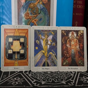 The Book of Thoth Small Vintage Thoth Deck, by Aleister Crowley Thelema ...